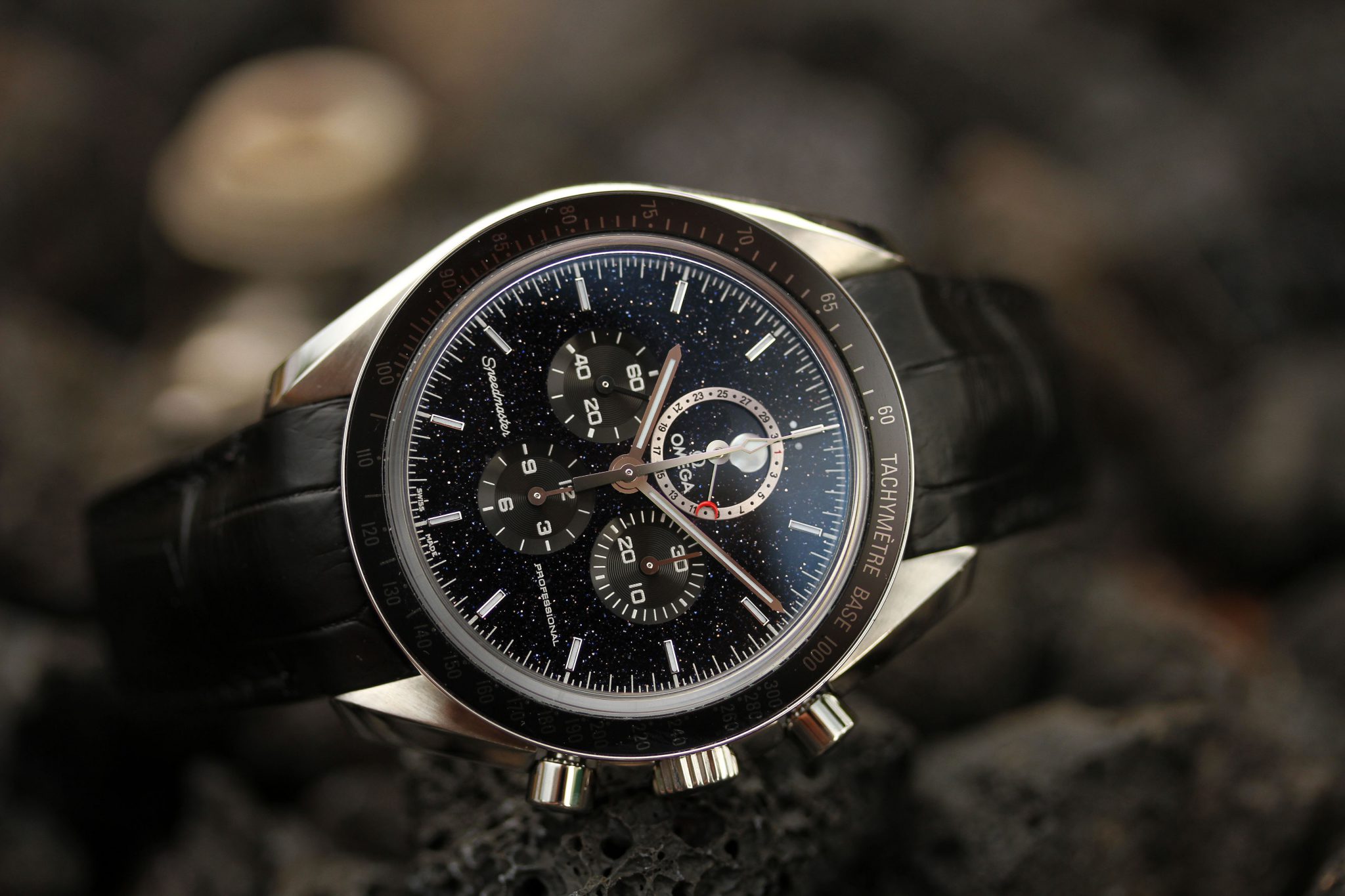 2017 Omega Speedmaster Moonphase ref. 311.33.44.32.01.001 “Aventurine ...