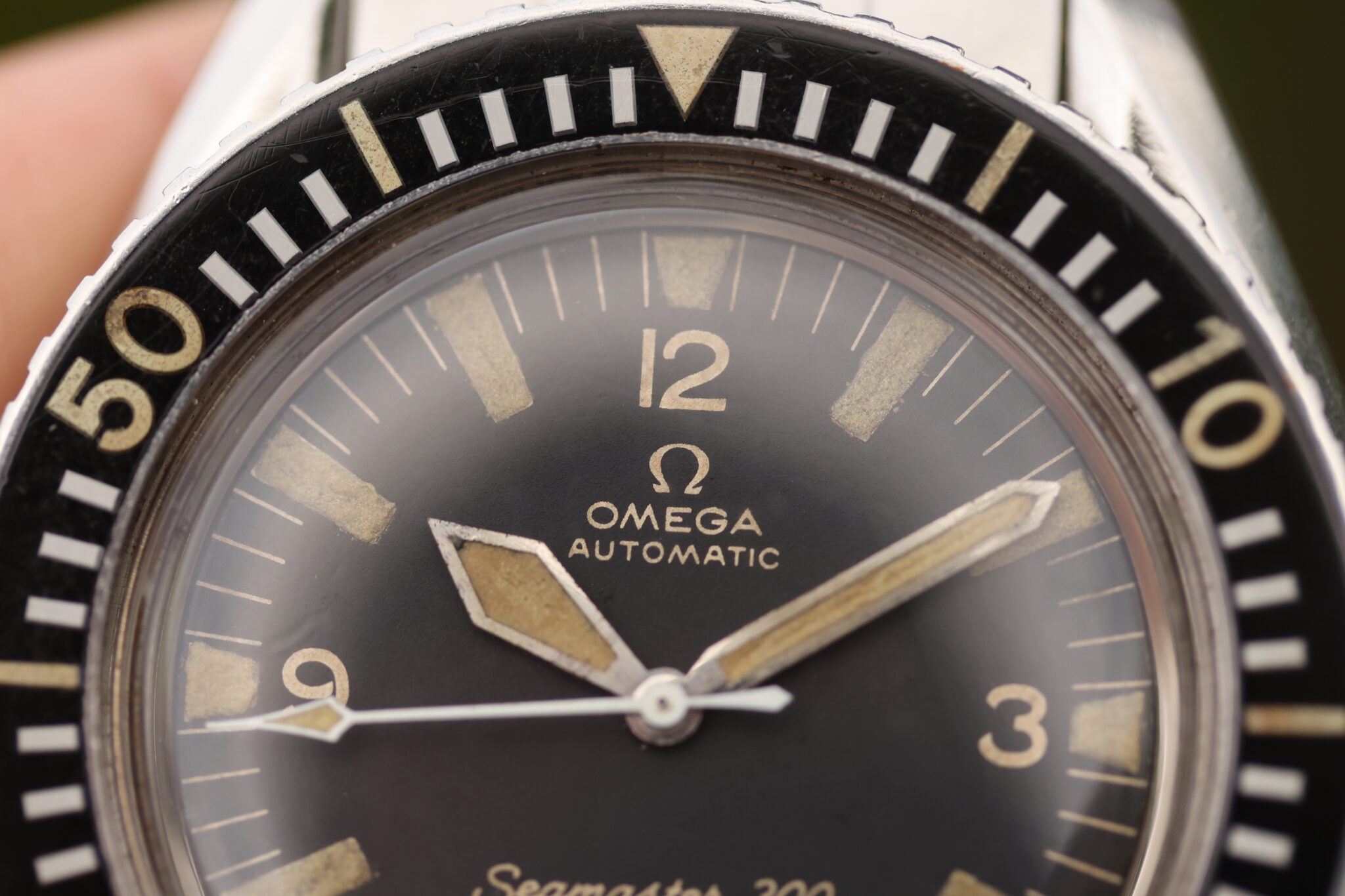 1969 Omega Seamaster 300 ref. 165.024 with Extract of Archives - Lunar Oyster - Buying and Selling