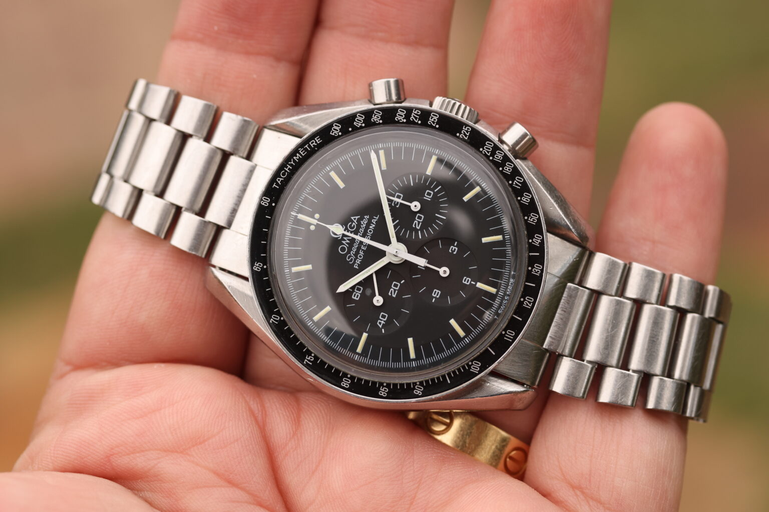 1986 Omega Speedmaster Moonwatch ref. 145.022 - Lunar Oyster - Buying ...