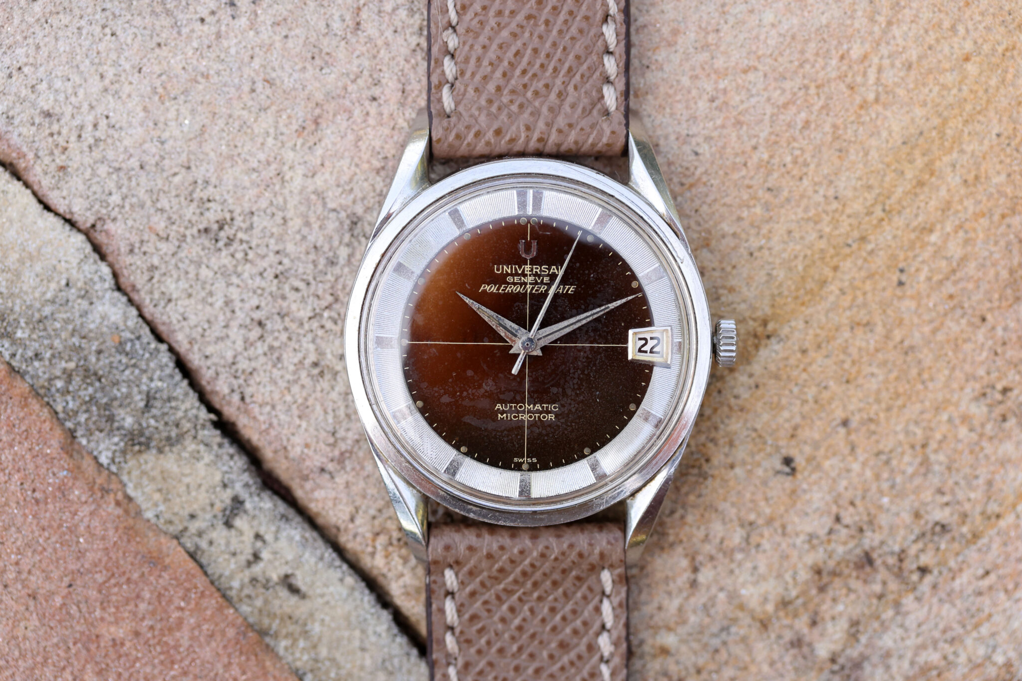 1960's Universal Geneve Polerouter Date ref. 204610-1 Tropical Dial in ...