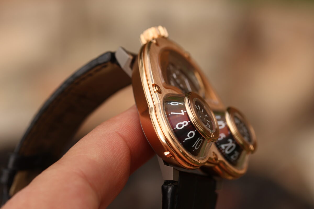 MB&F Horological Machine 3 "HM3 Megawind Frog" in Rose Gold - Lunar ...